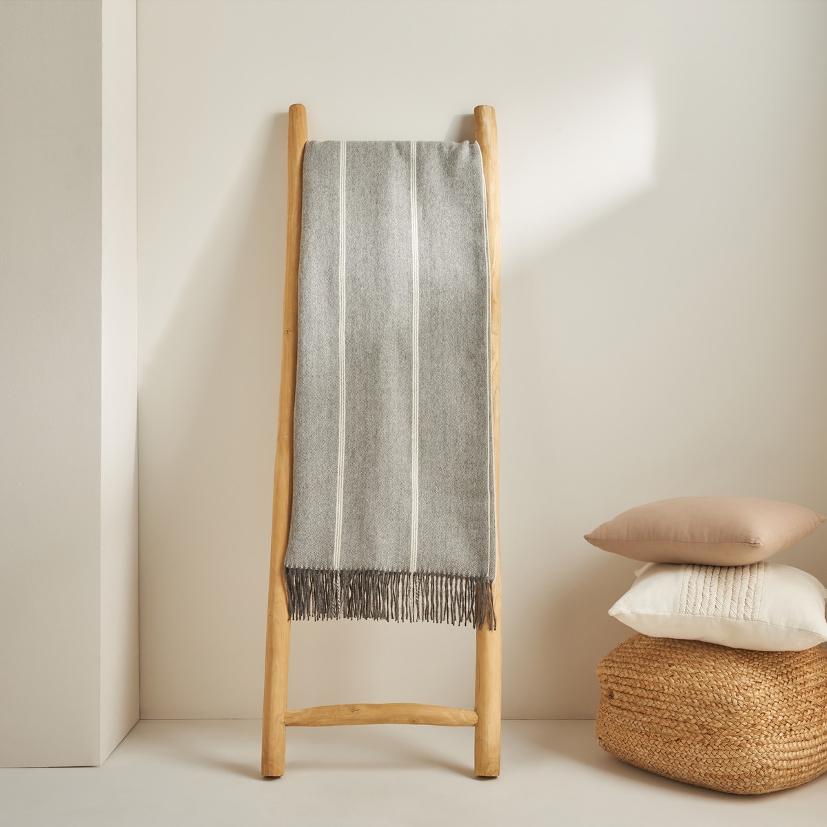 Manta decorativa alpaca Anna El Corte Inglés · El Corte Inglés · El ...