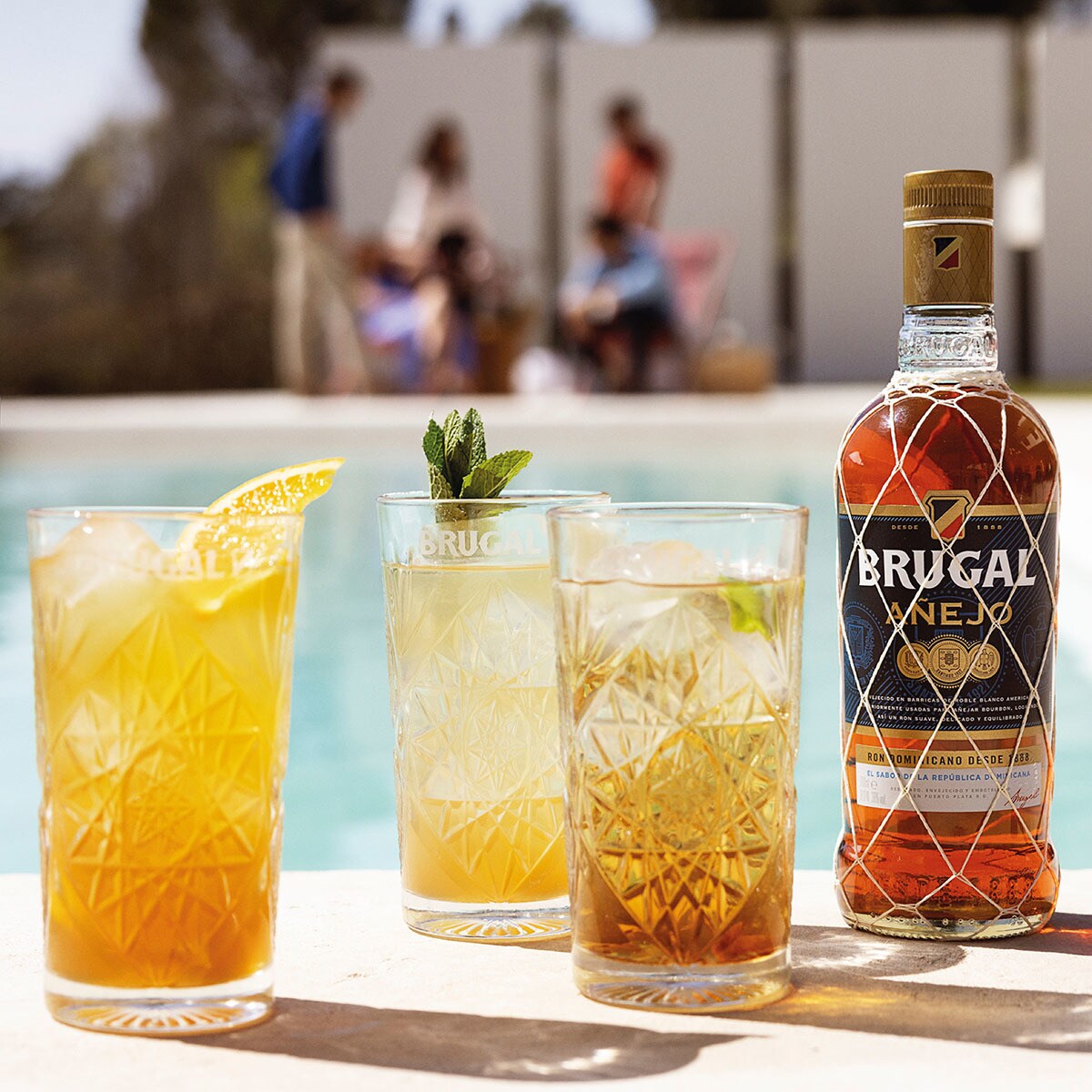 Ron añejo superior dominicano botella 70 cl · BRUGAL · Supermercado El ...