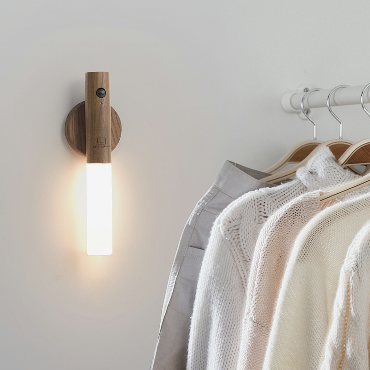 Luz aplique Ginkgo Desing en nogal · Gingko · El Corte Inglés