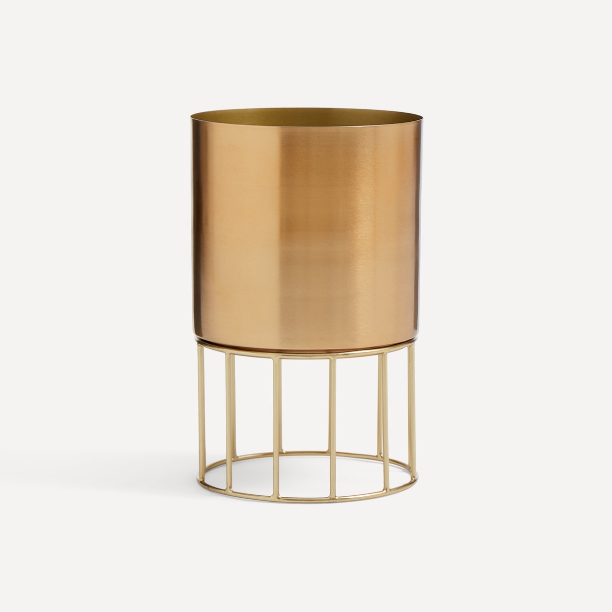 Maceta de metal con soporte Pireo El Corte Inglés · El Corte Inglés · El Corte Inglés