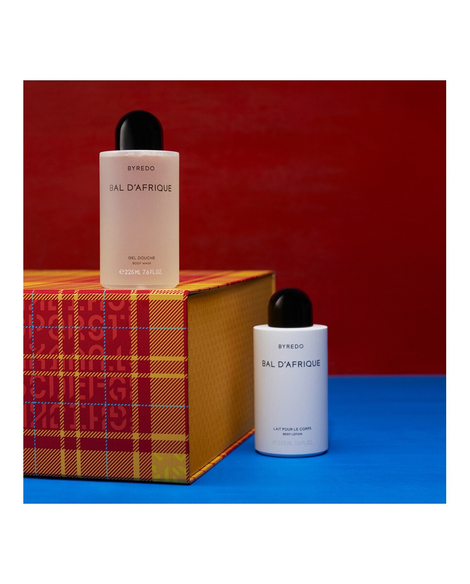 Estuche de regalo gel y loción corporal Mojave Ghost 225 ml Byredo · Byredo · El Corte Inglés