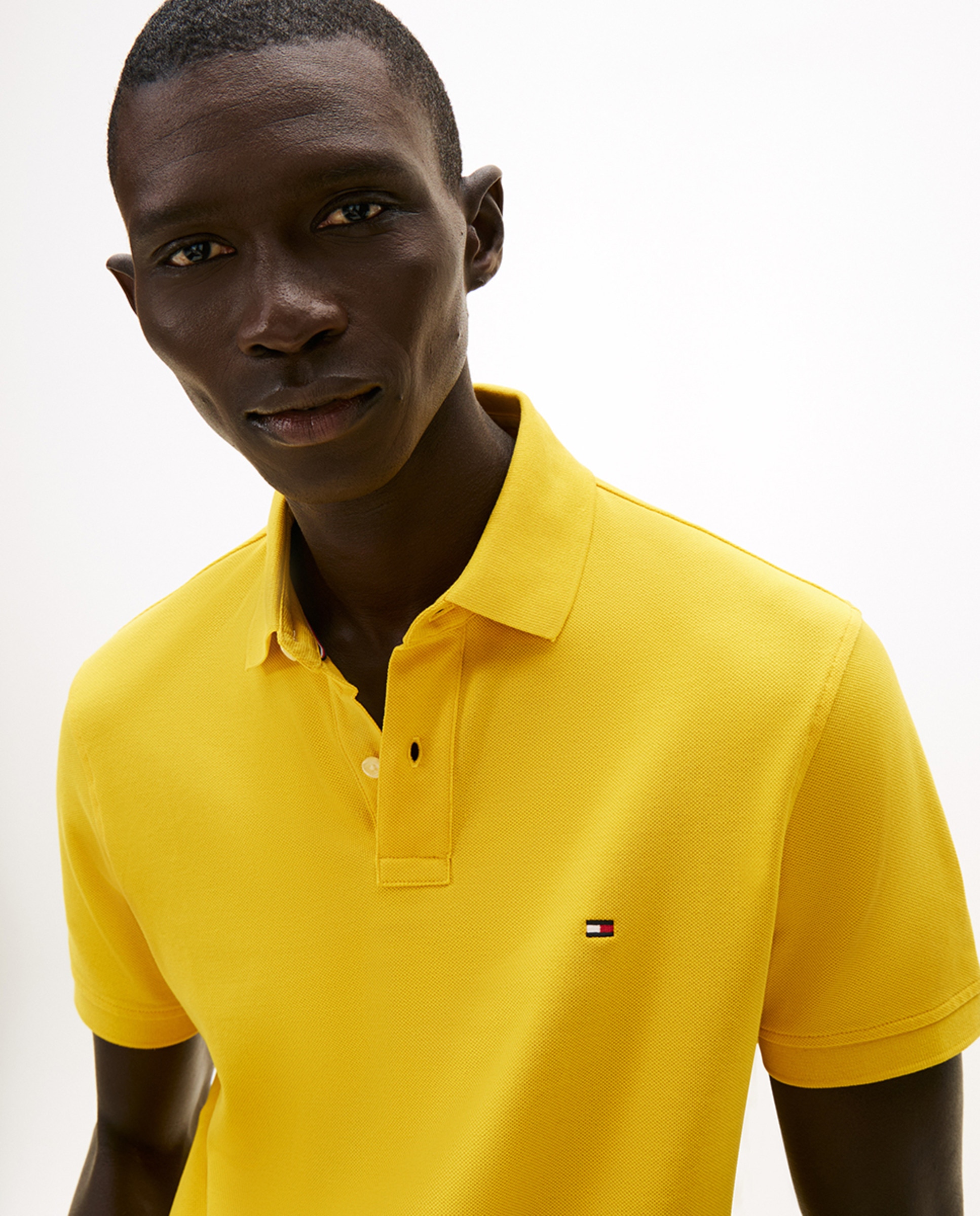 Polo regular con bandera bordada de Tommy Hilfiger Amarillo · El Corte ...