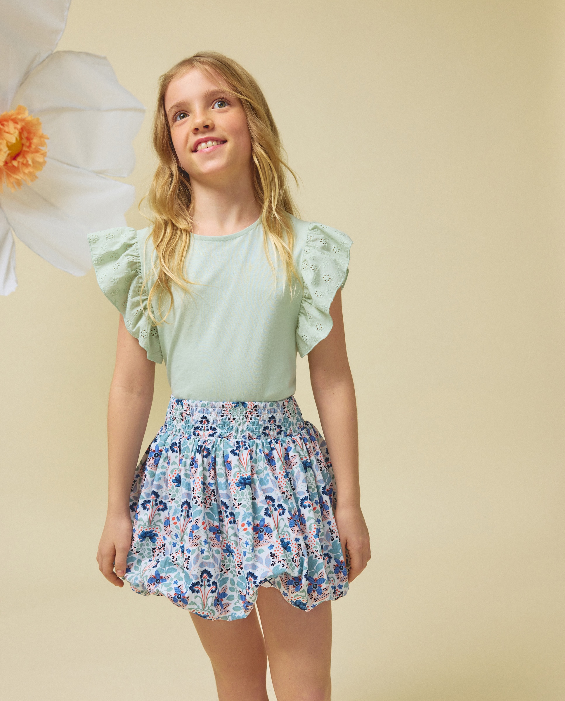 Camiseta sin mangas de niña con volante · Kids El Corte Inglés · El ...