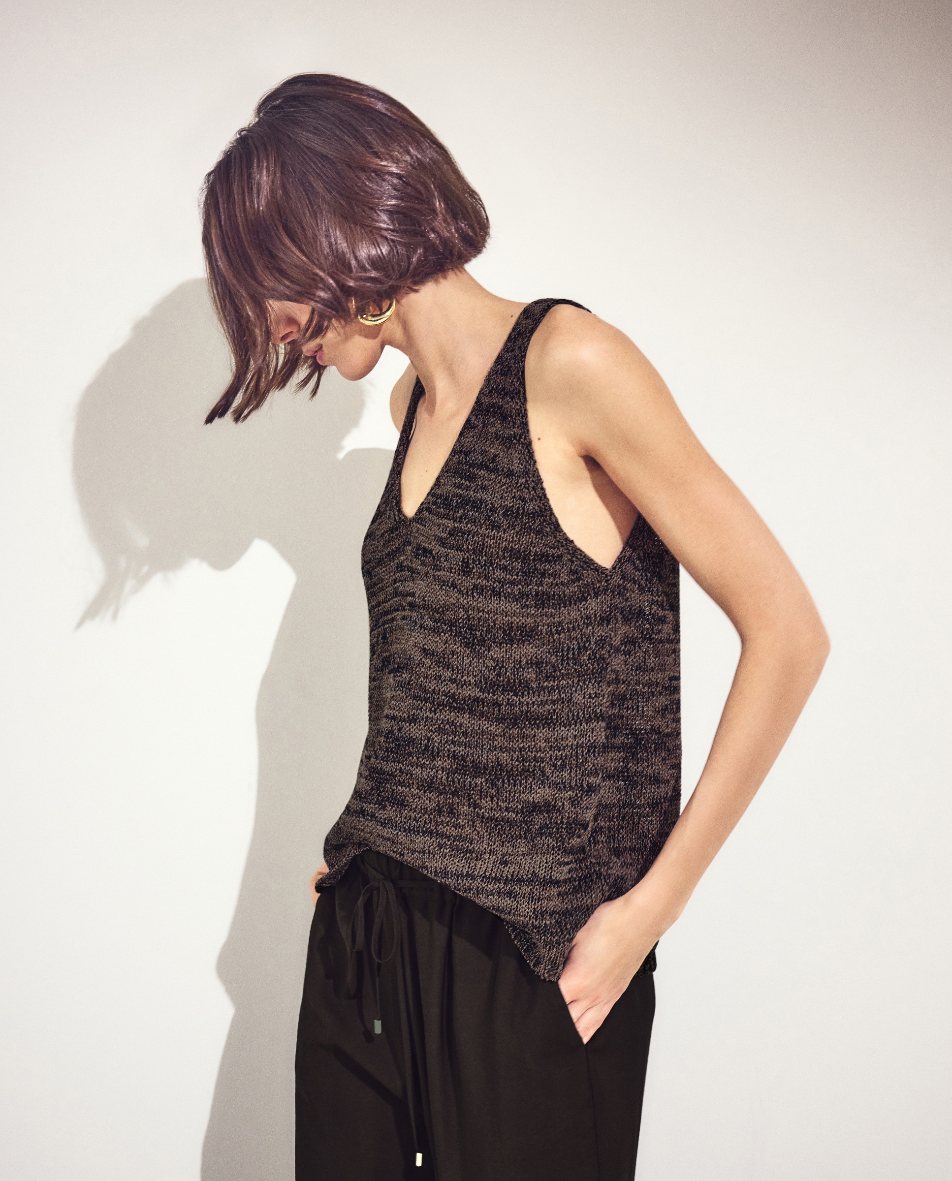 Top de tirantes de mujer con hilo rústico bicolor Chocolate Woman El ...