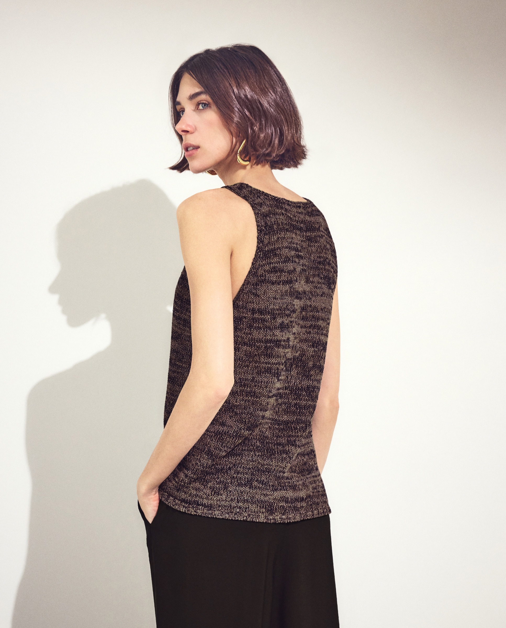 Top de tirantes de mujer con hilo rústico bicolor Chocolate Woman El ...